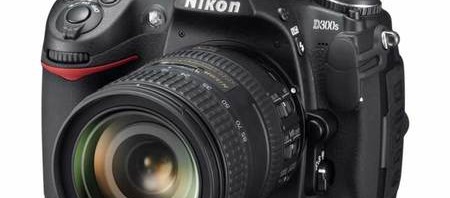 Nikon D300s DSLR with HD recording and dual memory card slots ...