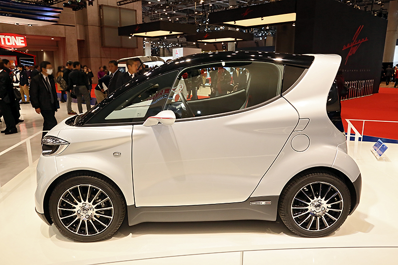 Yamaha unveils prototype personal vehicle MOTIV at 43rd Tokyo Motor ...
